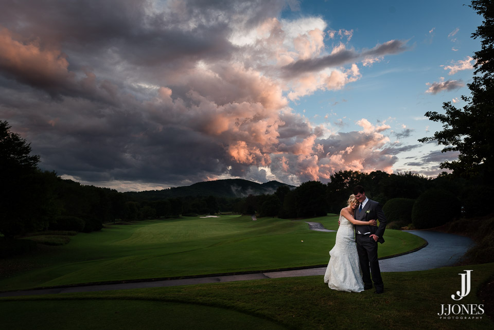 Stunning Mountain Top Cliffs Wedding | J. Jones Photography